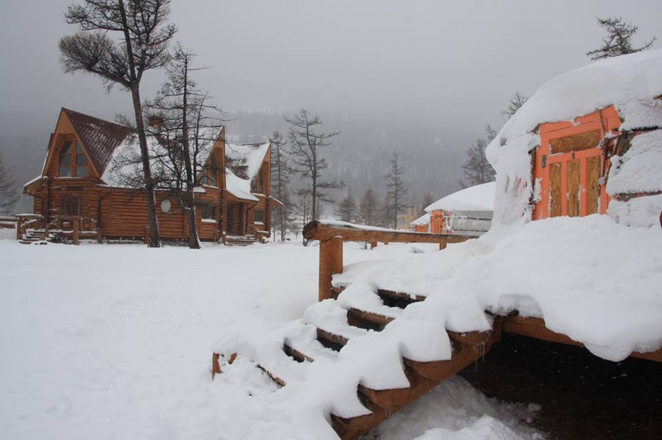 EXPLORE NORTHERN MONGOLIA IN WINTER: THE HUVSGUL LAKE