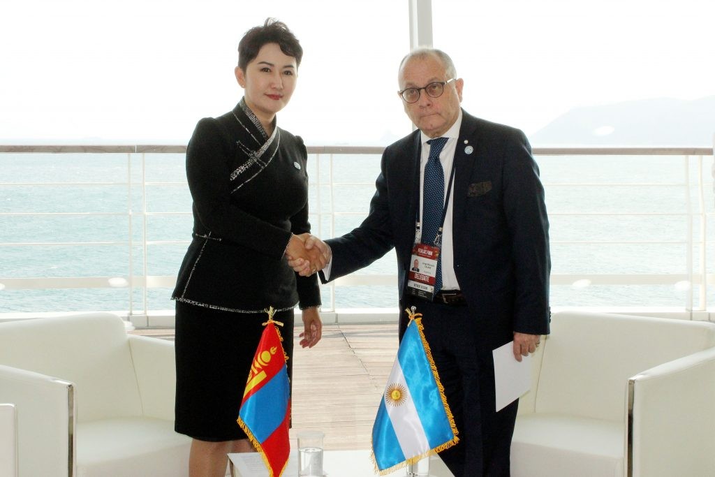 Дэд сайд Б Батцэцэг ФЕАЛАК ийн гадаад хэргийн сайд нарын уулзалтад оролцов