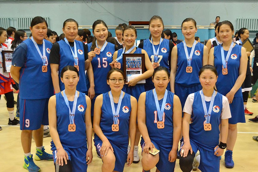 Эмэгтэйчүүдийн сагсан бөмбөгийн Улсын аварга шалгаруулах тэмцээний аваргууд тодорлоо