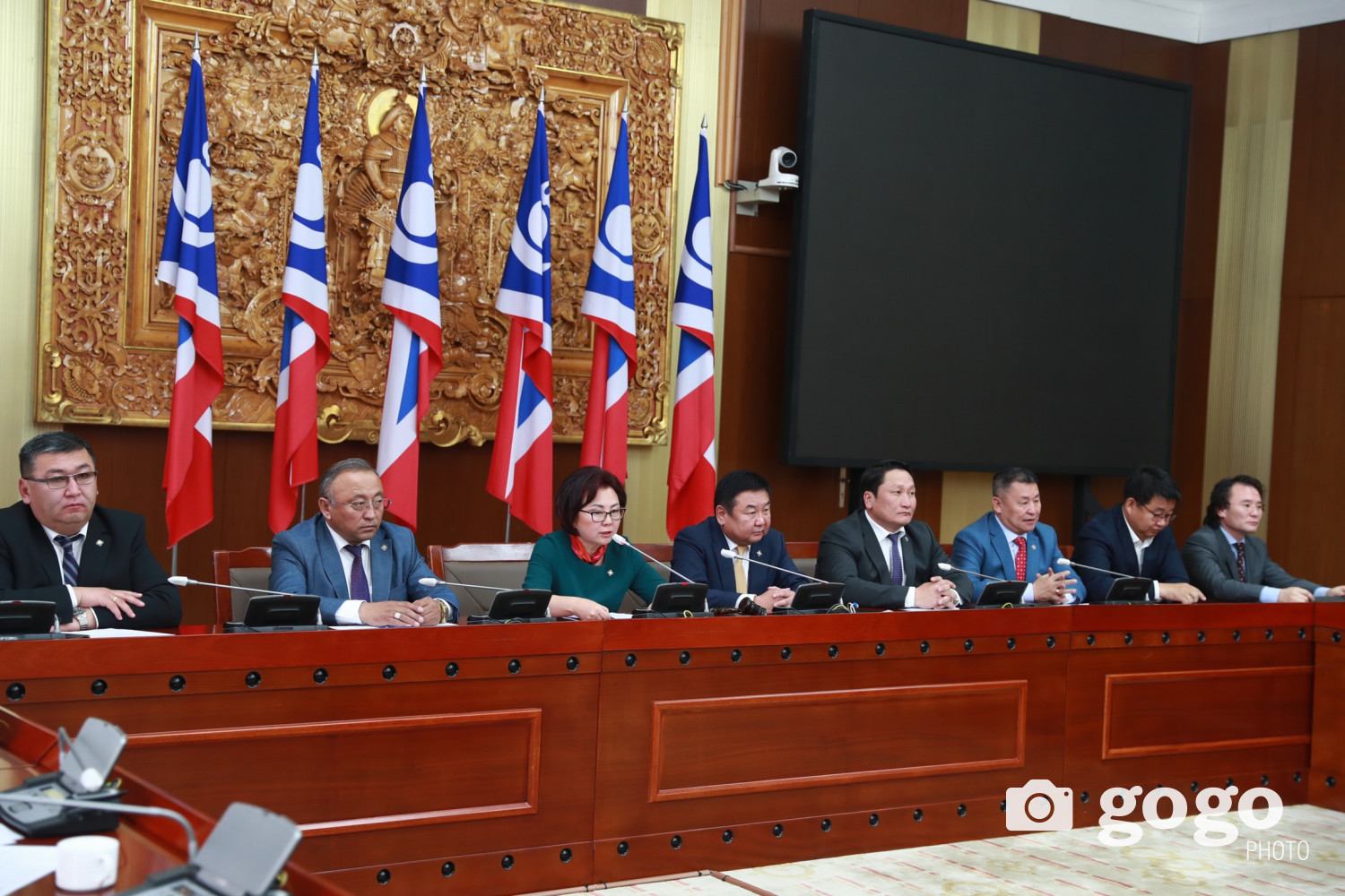 АН ын бүлэг Тэтгэврийн доод хэмжээг нэмэгдүүлэх тухай хуулийн төсөл өргөн барина