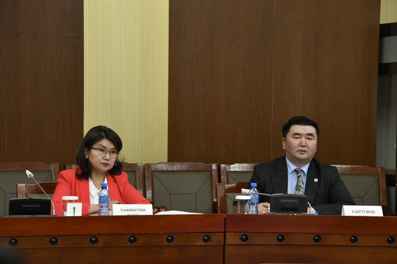 Эрүүл мэндийн даатгалын үндэсний зөвлөлд дэвшигчдийн сонсгол боллоо