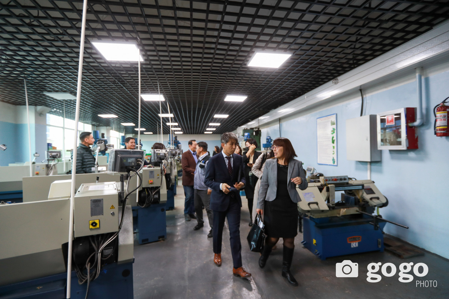 ШУТИС-ийн лабораторид Оюутолгойн захиалсан тоног төхөөрөмжийн эд анги ...