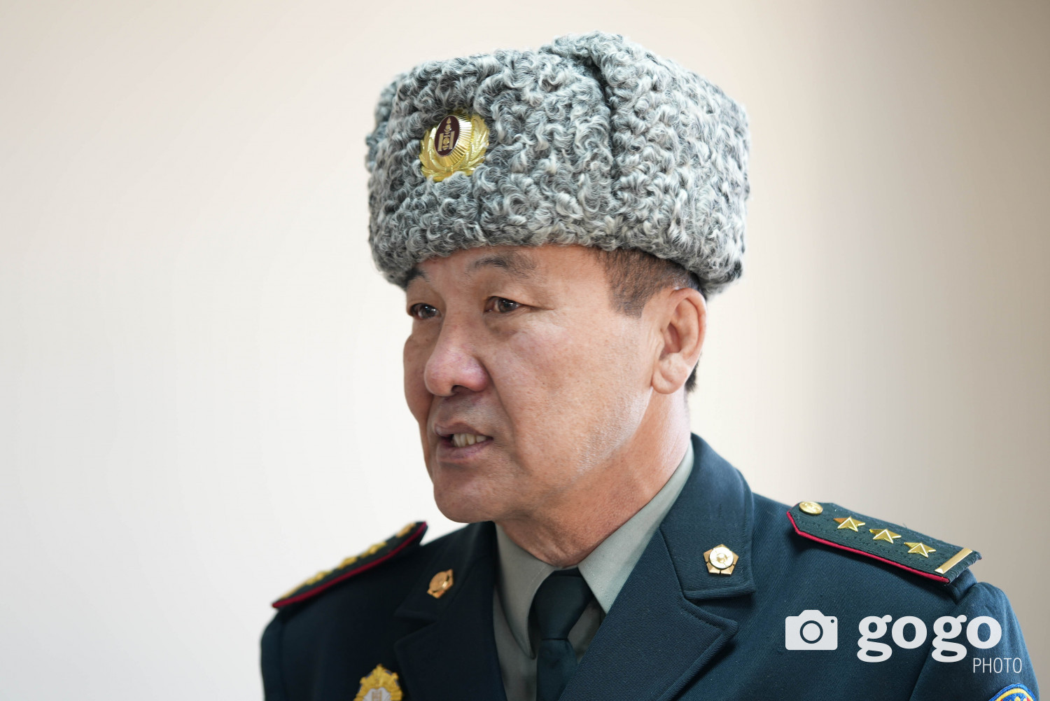 ФОТО Манай улсад 3200 гаруй хурандаа цолтон төрсний 60 гаруй нь