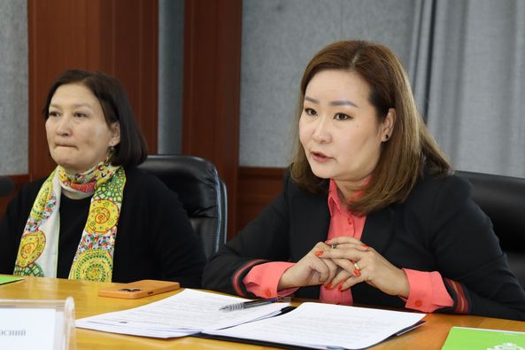 Хөдөөгийн охид эмэгтэйчүүдийн аж байдлыг сайжруулах тогтоолын хэрэгжилтийг эрчимжүүлнэ