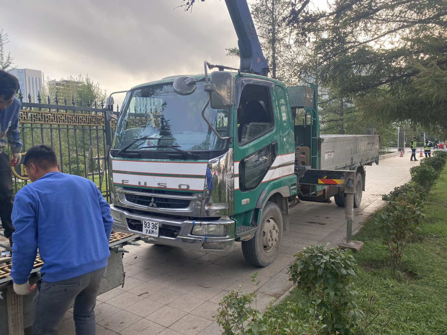ФОТО Төрийн ордны арын цэцэрлэгт хүрээлэнг олон нийтэд нээлттэй болголоо