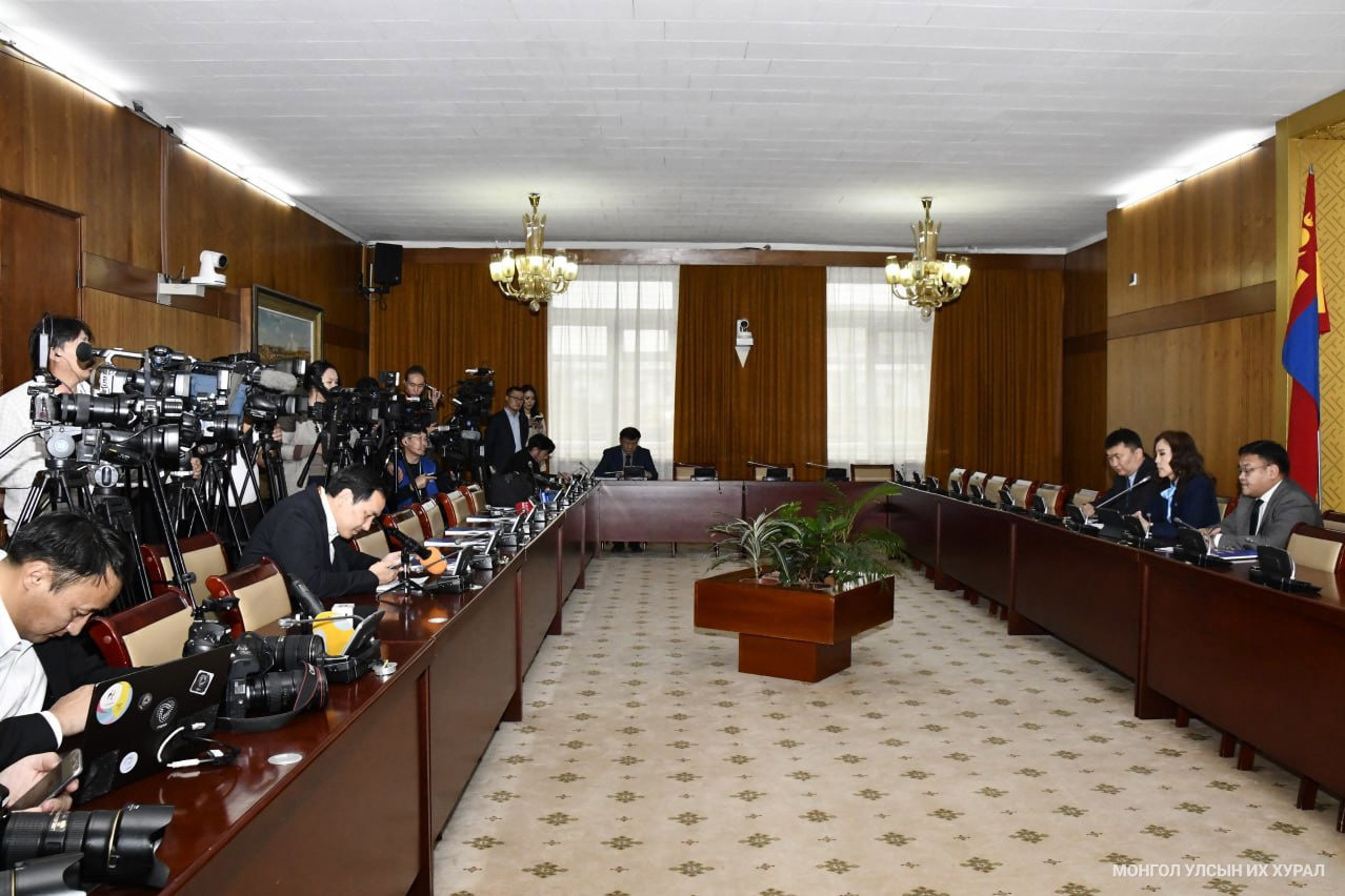 Ц Мөнхцэцэг УИХ анх удаа хүний эрх жендэрийн асуудлаар өөрийн үнэлгээ