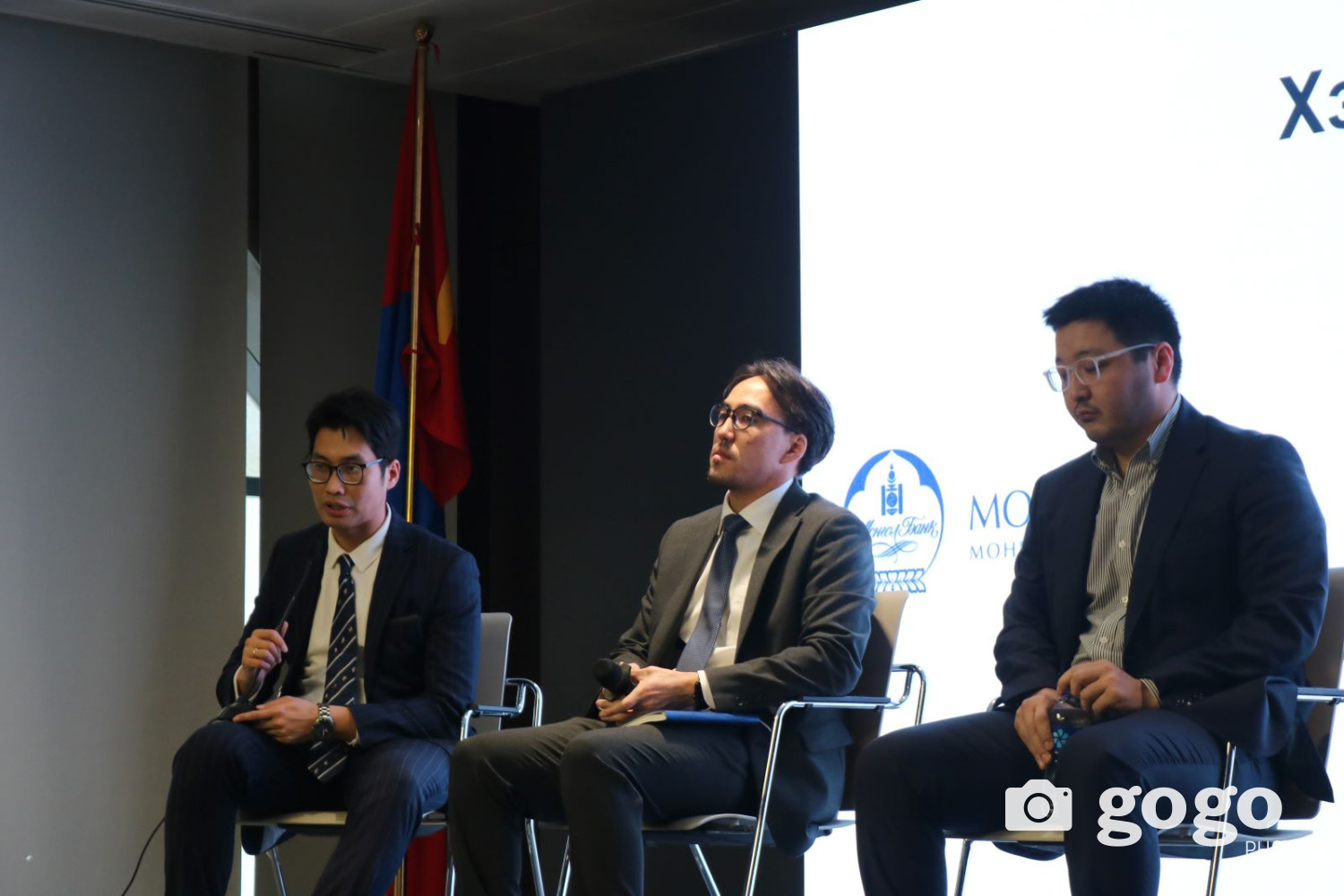 Жижиг хувьцаа эзэмшигчид саналын эрхээ хэрэгжүүлэхгүй байгаа тул банкны эзэмшлийн хэт төвлөрөл