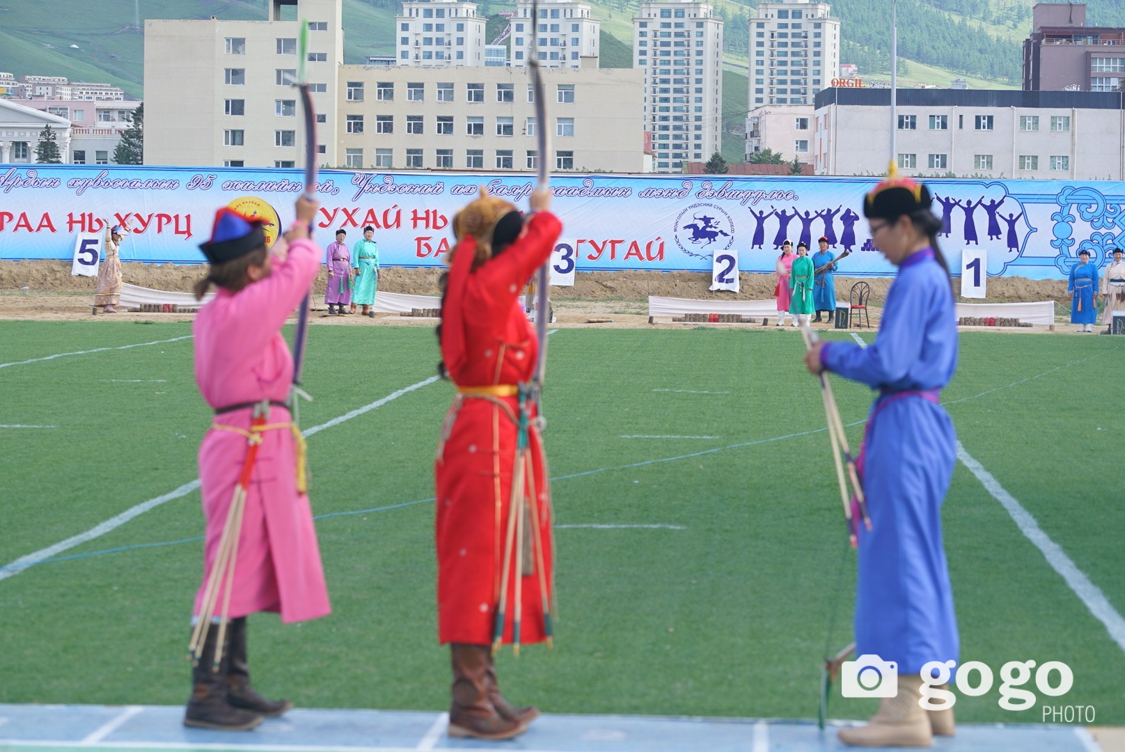 Үндэсний сурын харваанд 1000 гаруй харваач оролцож байна