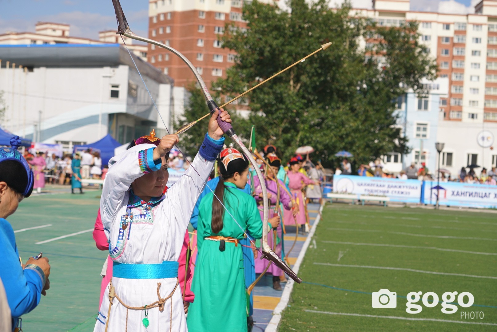 Үндэсний сурын харваанд 1000 гаруй харваач оролцож байна