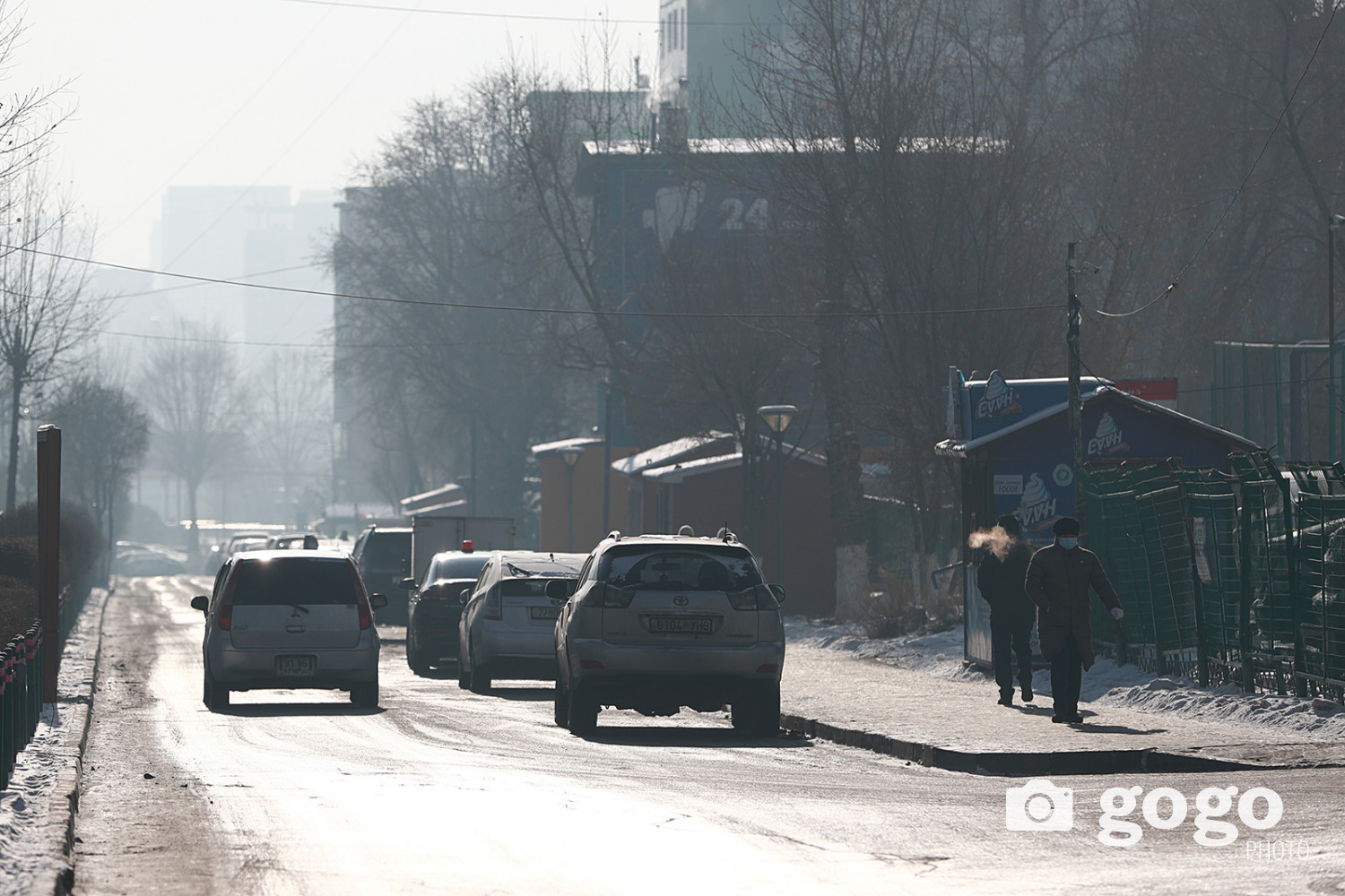 ФОТО: Хатуу хөл хорионы хоёр дахь өдөр буюу дэглэмд дассан Улаанбаатарчууд