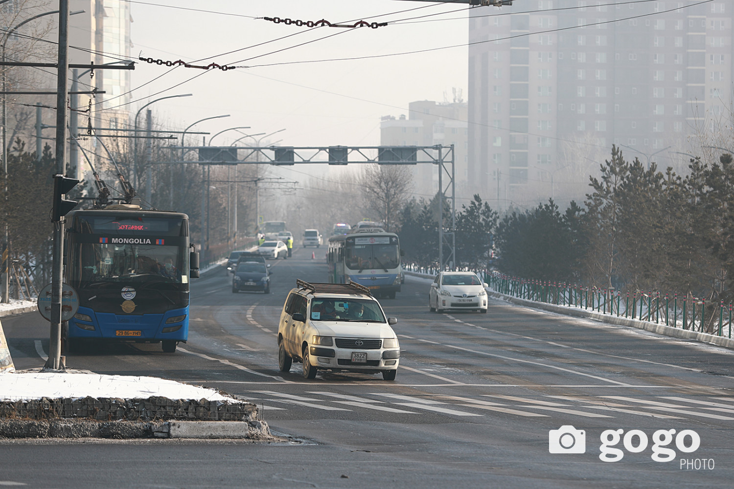 ФОТО: Хатуу хөл хорионы хоёр дахь өдөр буюу дэглэмд дассан Улаанбаатарчууд
