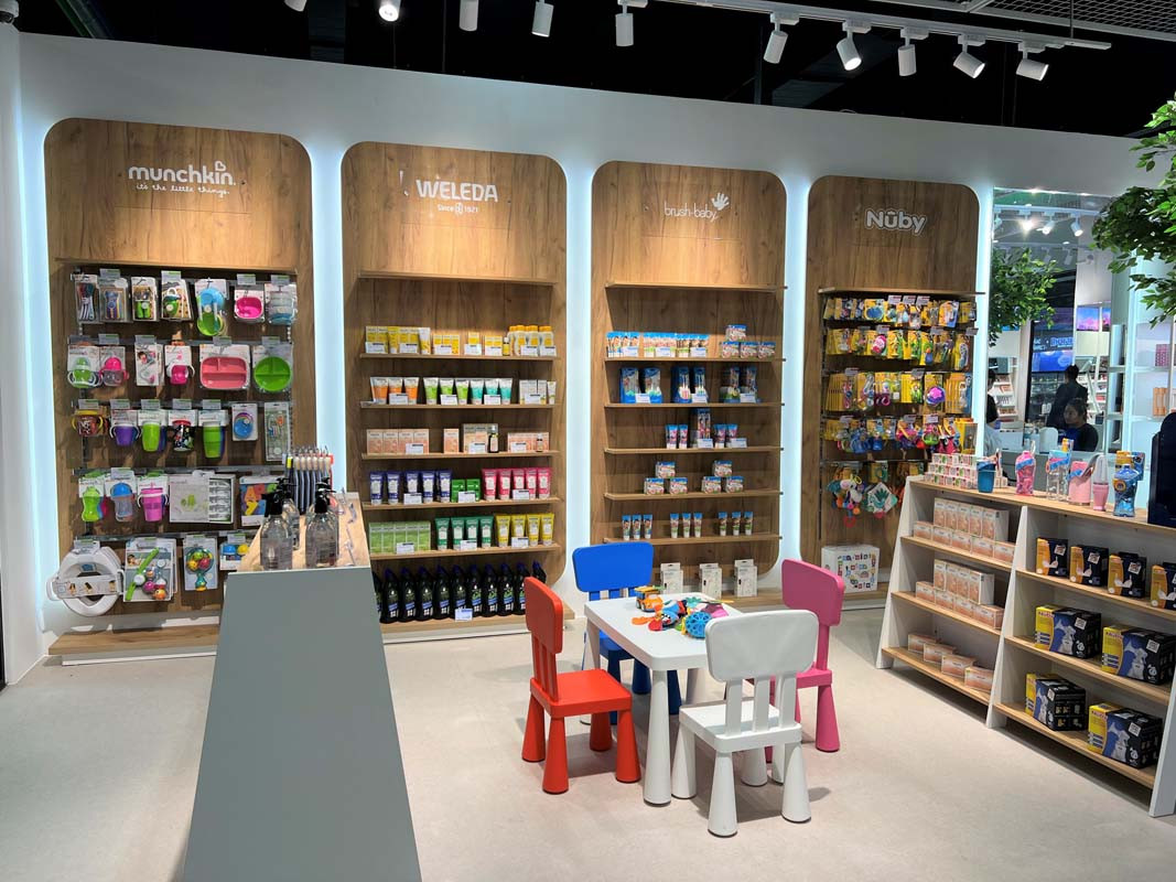 GGI PLUS нэрийн дэлгүүрээ нээлээ