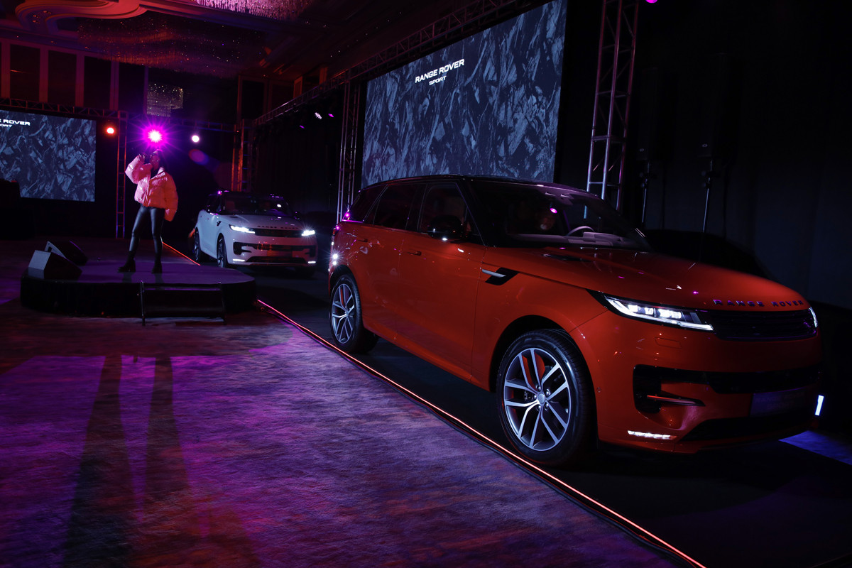 Старчейз Автомотив Лимитд ХХК Шинэ Range Rover Sport загварыг танилцууллаа