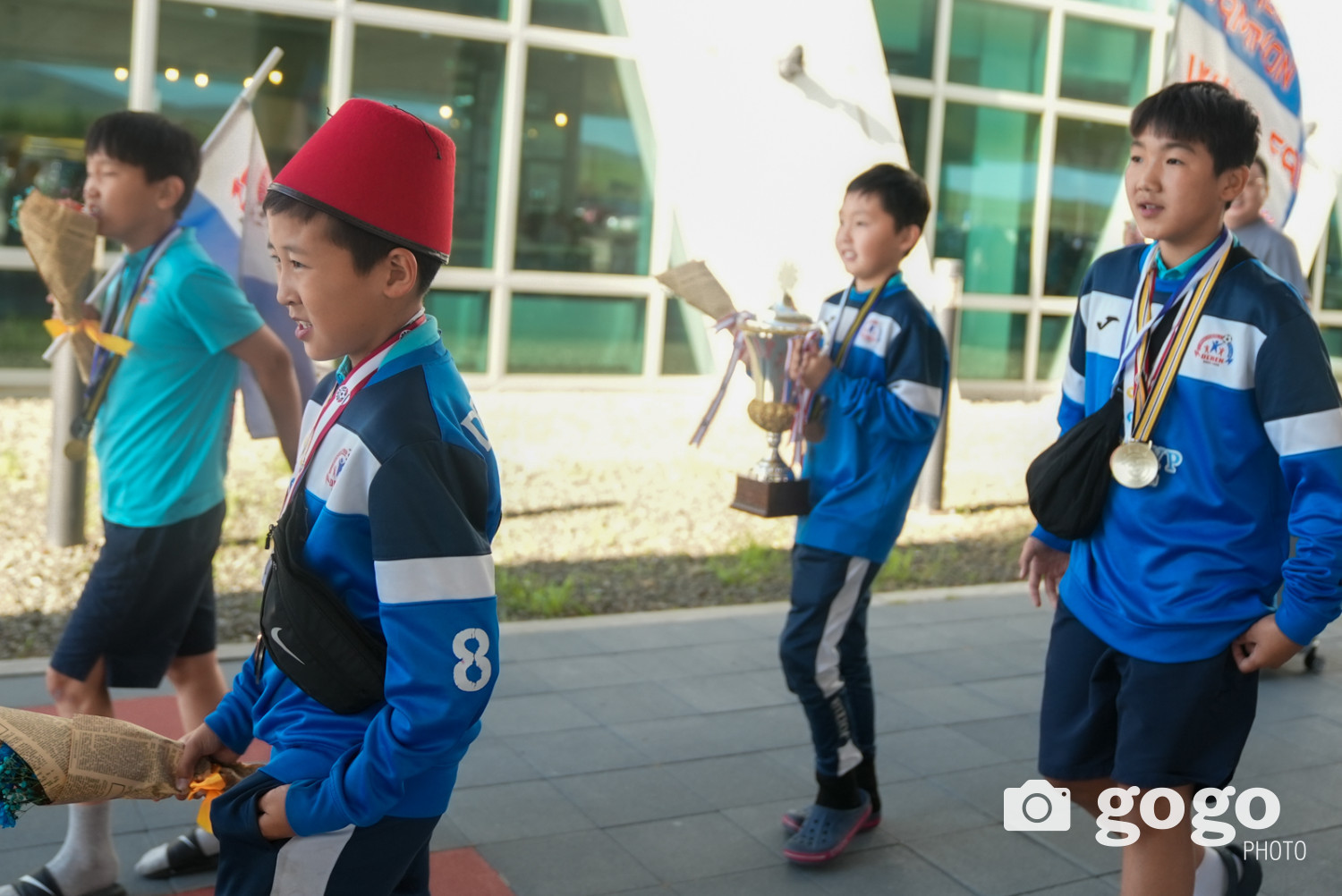 "Дэрэн" клубийн тамирчид олон улсын хөлбөмбөгийн тэмцээнд түүхэн амжилт ...