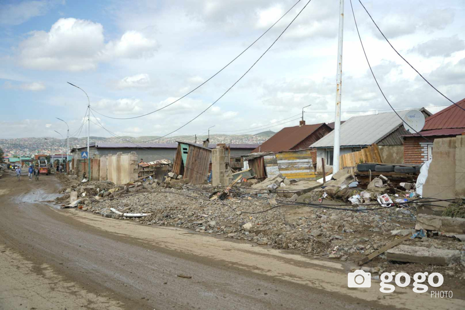 ФОТО Дарь Эхийн уулзвараас хойшоо орох уулзвар замуудыг түр хаалаа