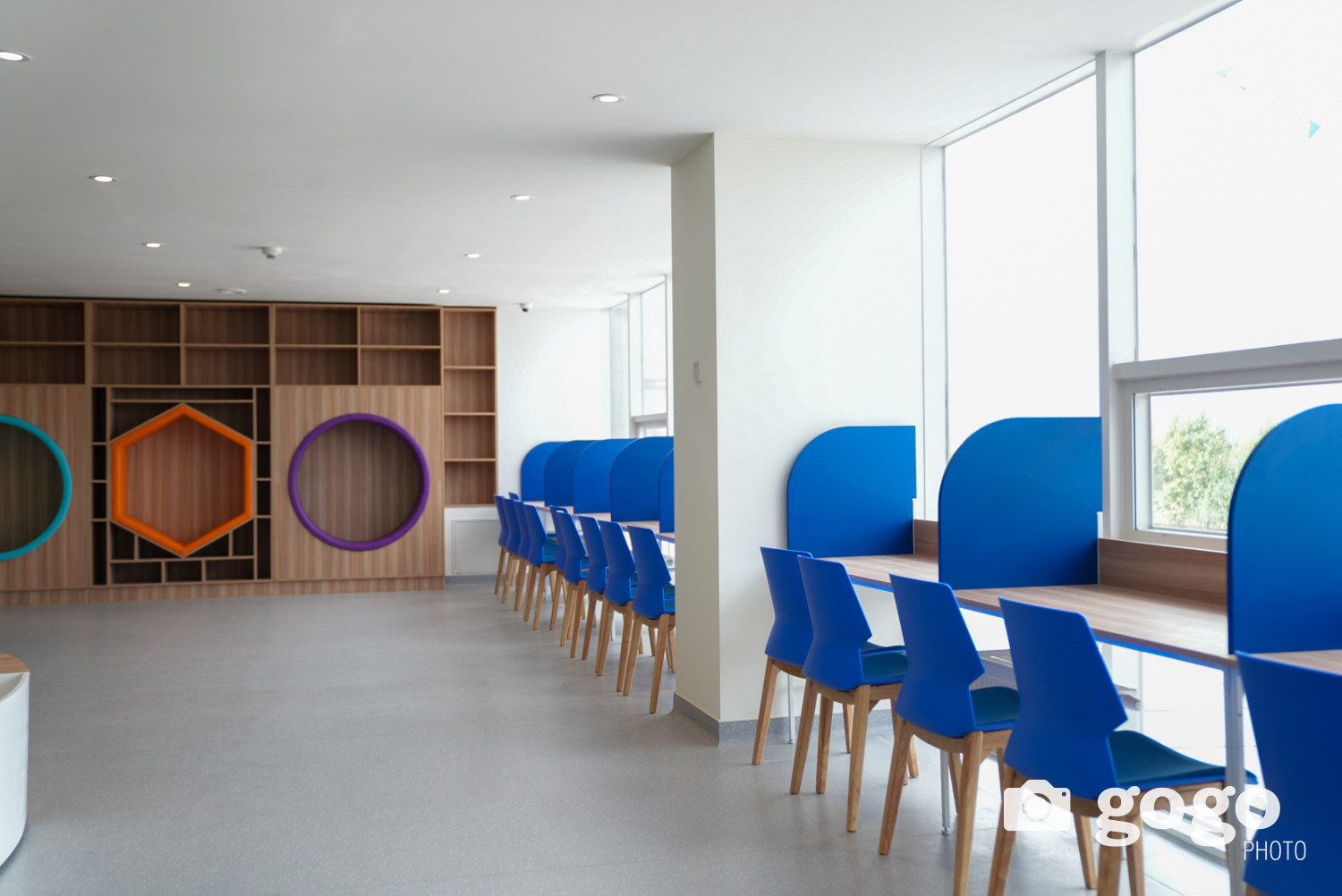 ФОТО: Цөм болон Кэмбрижийн хөтөлбөрийг хослуулсан Бага тэнгэр олон ...