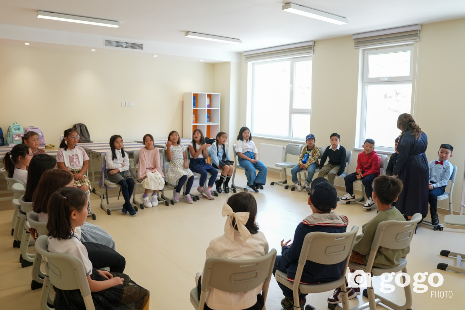 ФОТО: Цөм болон Кэмбрижийн хөтөлбөрийг хослуулсан Бага тэнгэр олон ...