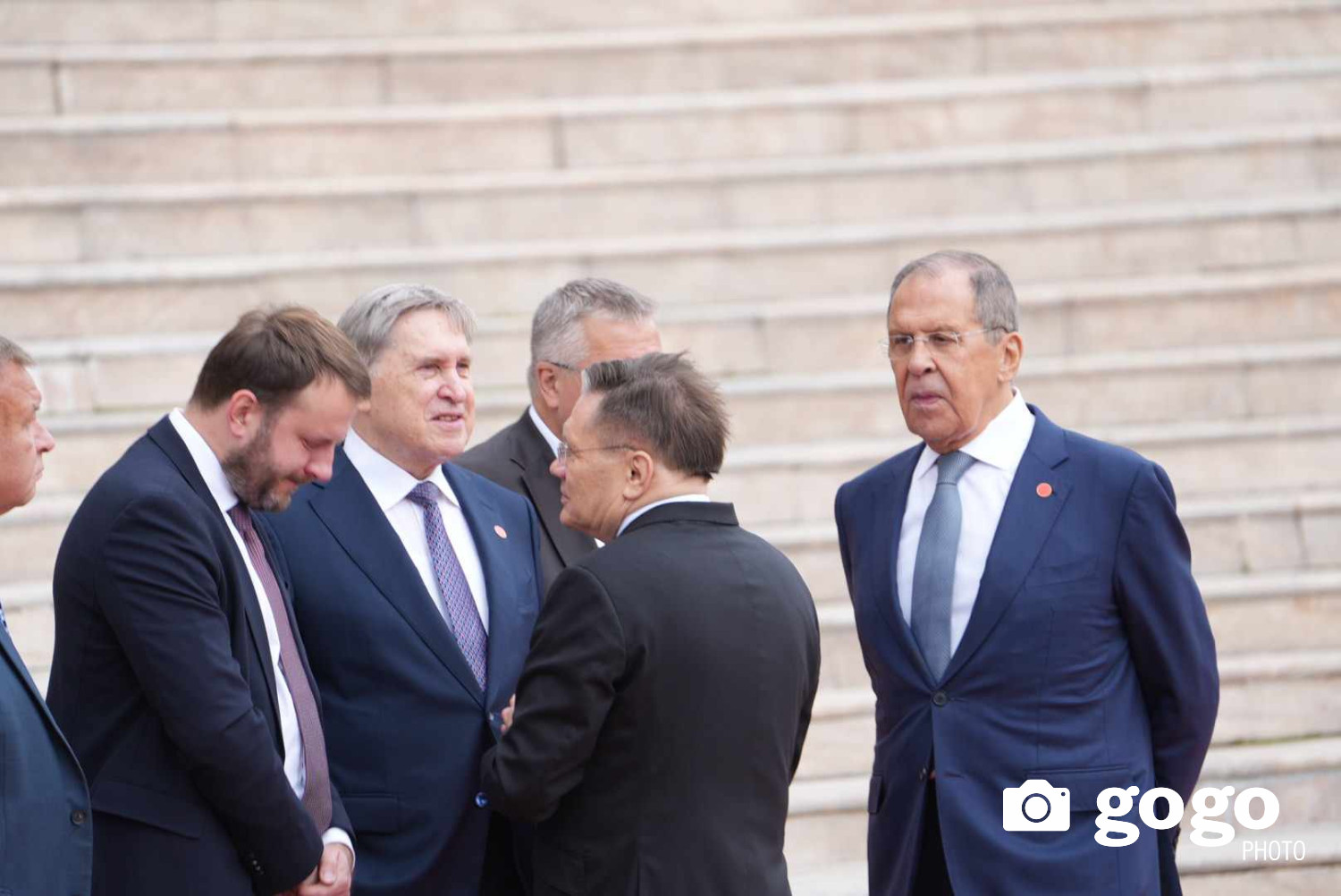 ОХУ ын Ерөнхийлөгч В В Путиныг Төв талбайд угтан авлаа