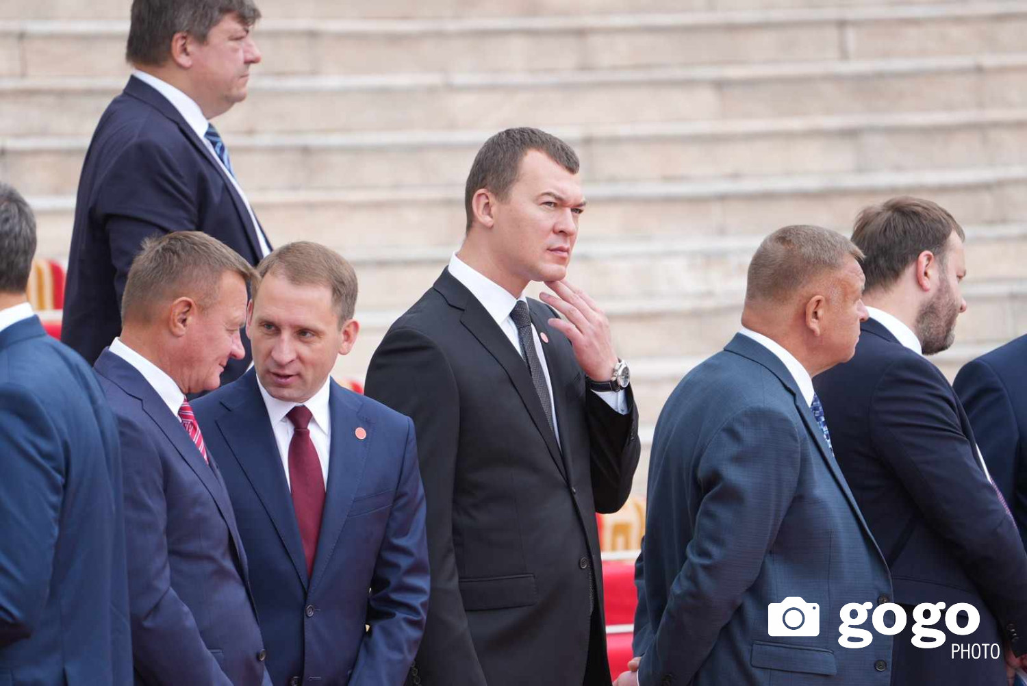 ОХУ ын Ерөнхийлөгч В В Путиныг Төв талбайд угтан авлаа