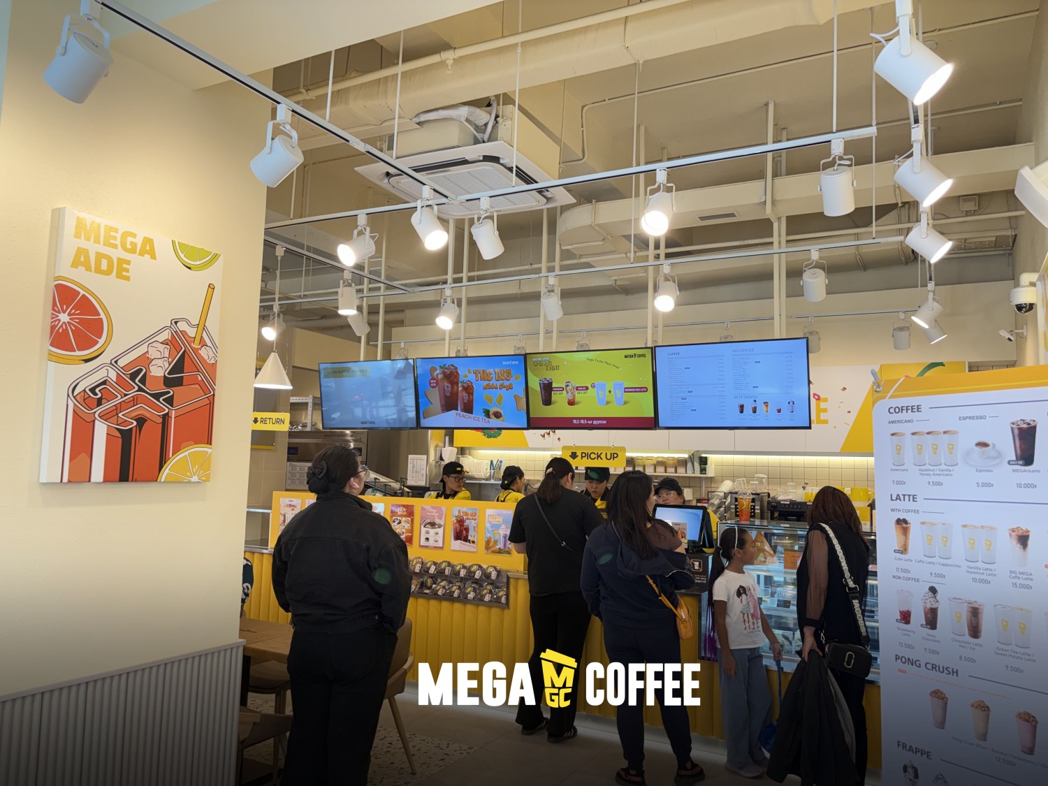 Mega-MGC Coffee зургаа дахь салбараа амжилттай нээлээ