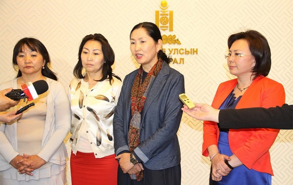 Female MPs refuse to attend Standing Committee meeting