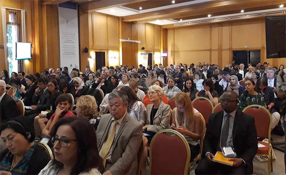 "Хүний эрхийн хамгаалагчийг хамгаалах нь маш том алхам болно”