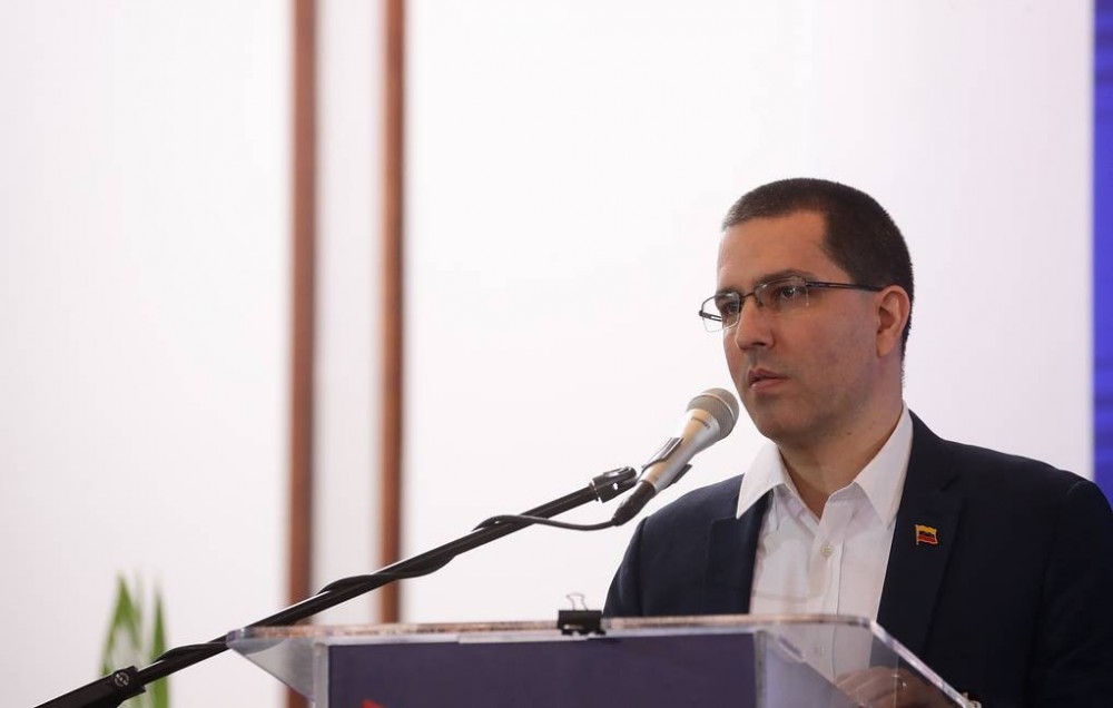 Венесуэлийн засгийн газар сөрөг хүчинтэйгээ яриа хэлэлцээг үргэлжлүүлнэ