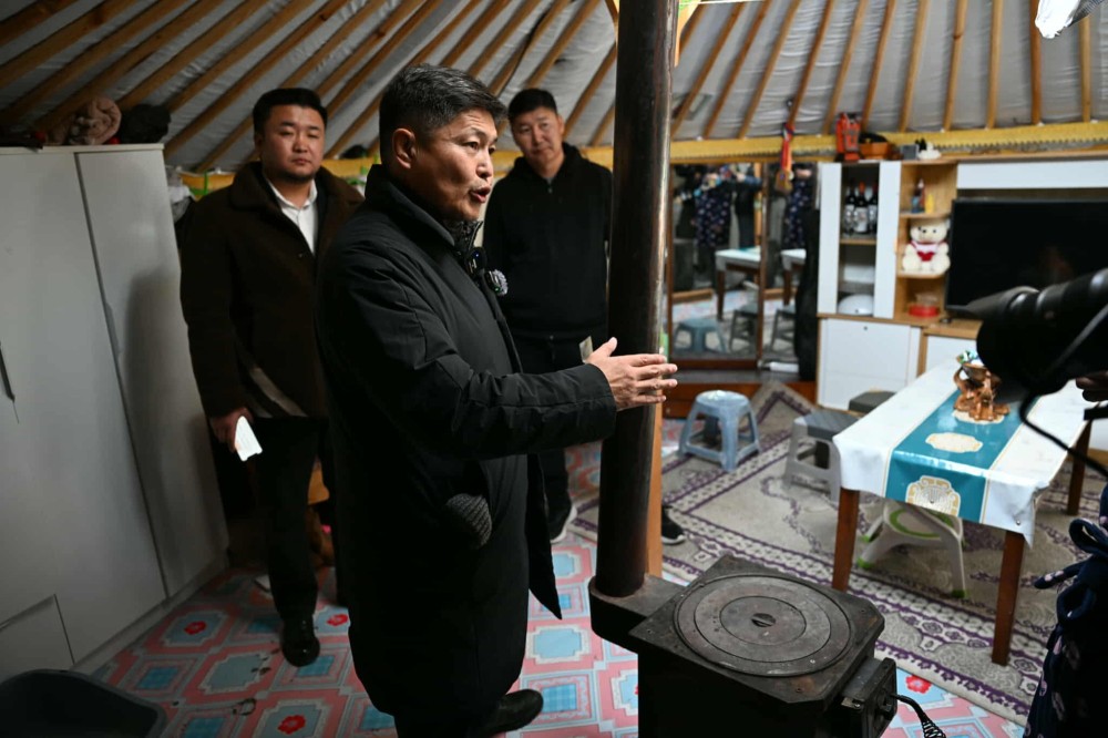 Х.Нямбаатар: Бид ирэх жил хагас коксон түлшийг дотооддоо үйлдвэрлэх ...