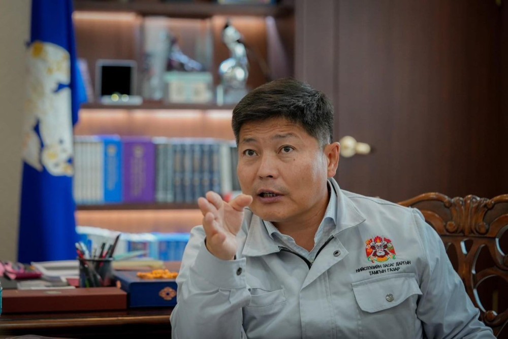 Х Нямбаатар Даваагийн ЦОГТБААТАР гишүүн багахан шиг попроорой
